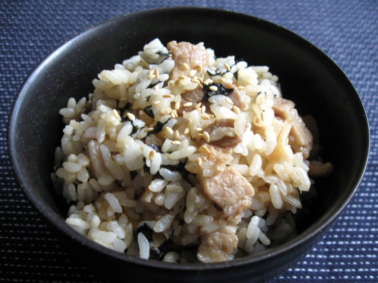 Pork & Nori Mazegohan – Hiroko's Recipes