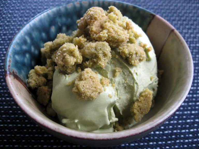 Super Easy Matcha Ice Cream – Hiroko's Recipes