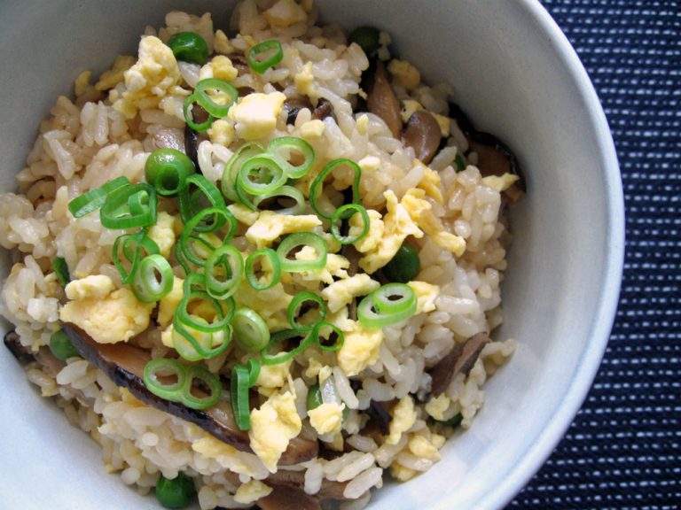 Dried Shiitake & Peas Mazegohan – Hiroko's Recipes