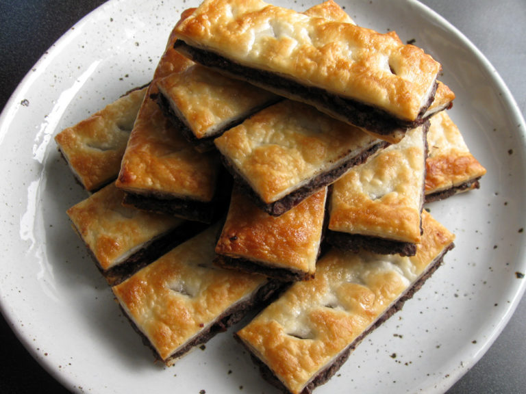 Azuki Puff Pastry Fingers – Hiroko's Recipes