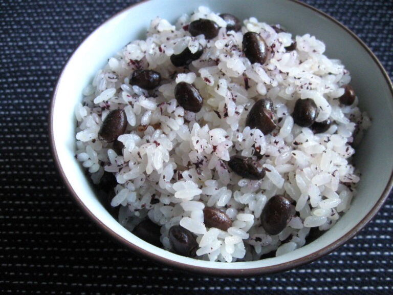 Black Bean & ‘Yukari’ Glutinous Rice – Hiroko's Recipes