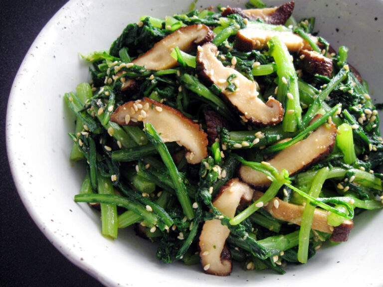 ‘Goma-ae’ Shiitake & Shungiku (Edible Chrysanthemum) – Hiroko's Recipes