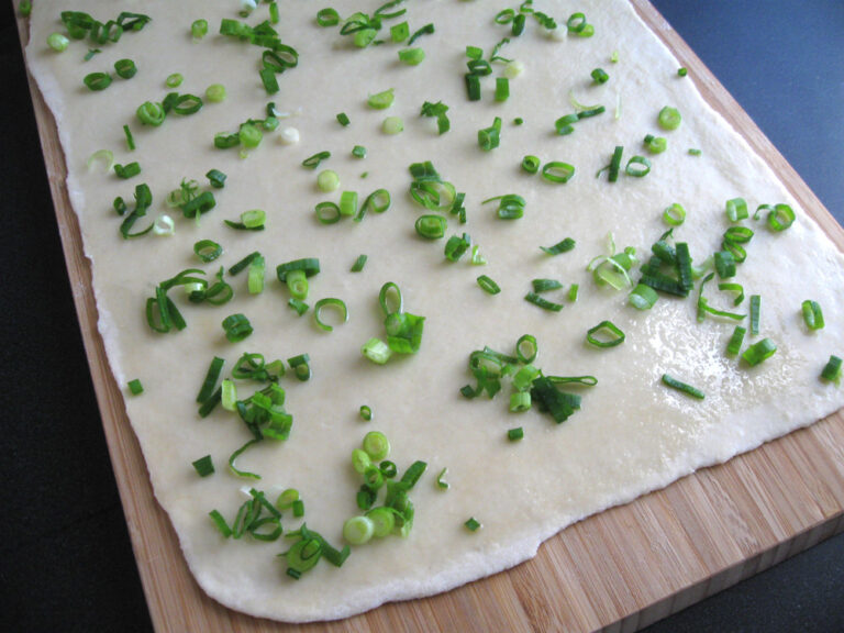 Spring Onion Flatbread – Hiroko's Recipes