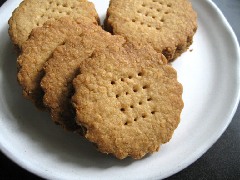 Wholemeal Sweet Biscuits – Hiroko's Recipes