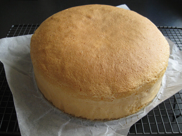 Theo’s Sponge (Custard Powder Sponge) – Hiroko's Recipes