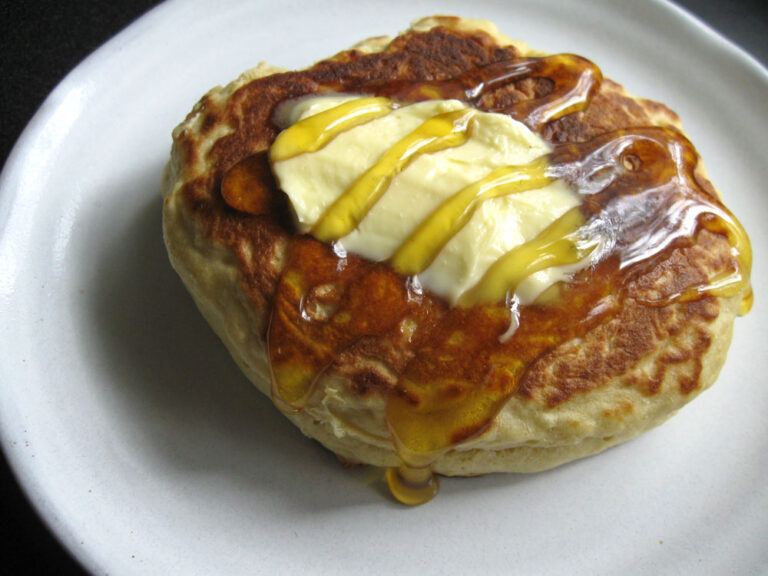 Queen Elizabeth II’s Drop Scones – Hiroko's Recipes