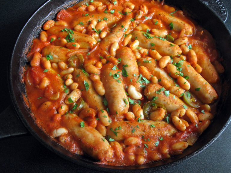 Chipolatas & Cannellini Beans in Mexican Tomato Sauce – Hiroko's Recipes