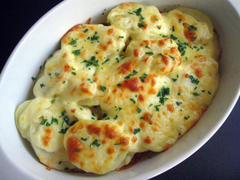 Easiest Cheesy Potato Bake – Hiroko's Recipes