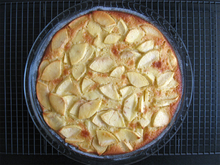 Apple Clafoutis – Hiroko's Recipes