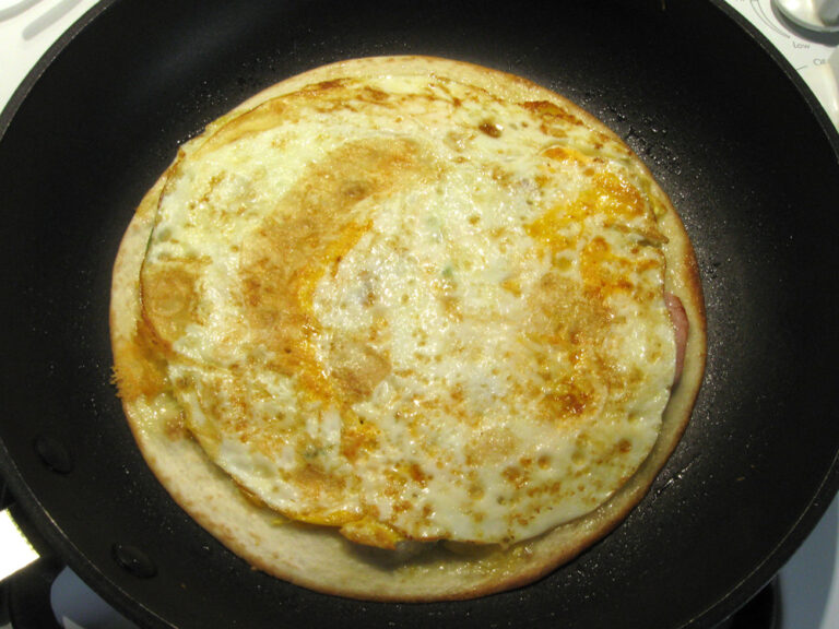 Pan Fried Egg & Cheese Tortilla – Hiroko's Recipes